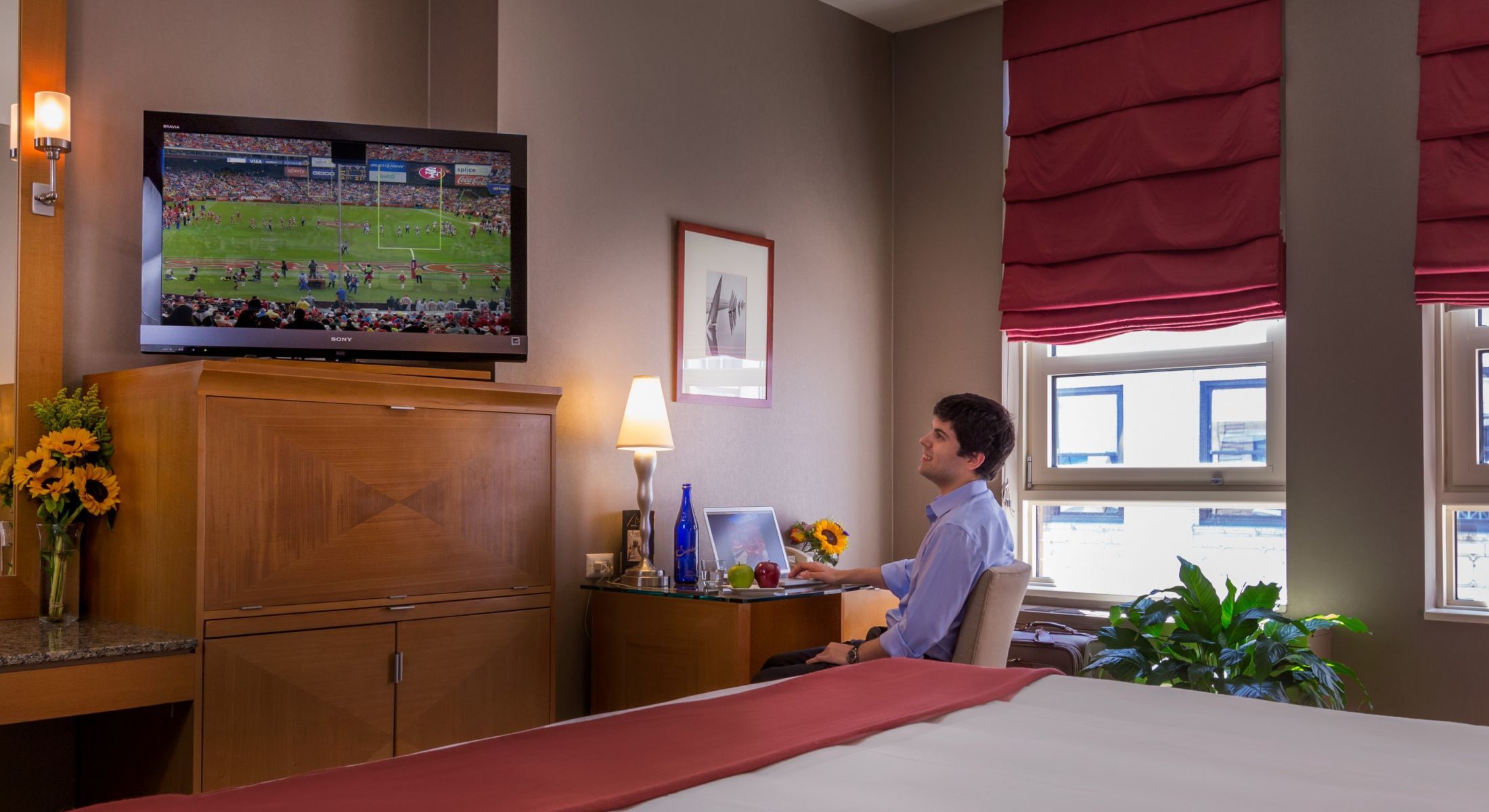 Hotel Giraffe New York City | Hotel in NoMad NYC | Classic Guestroom